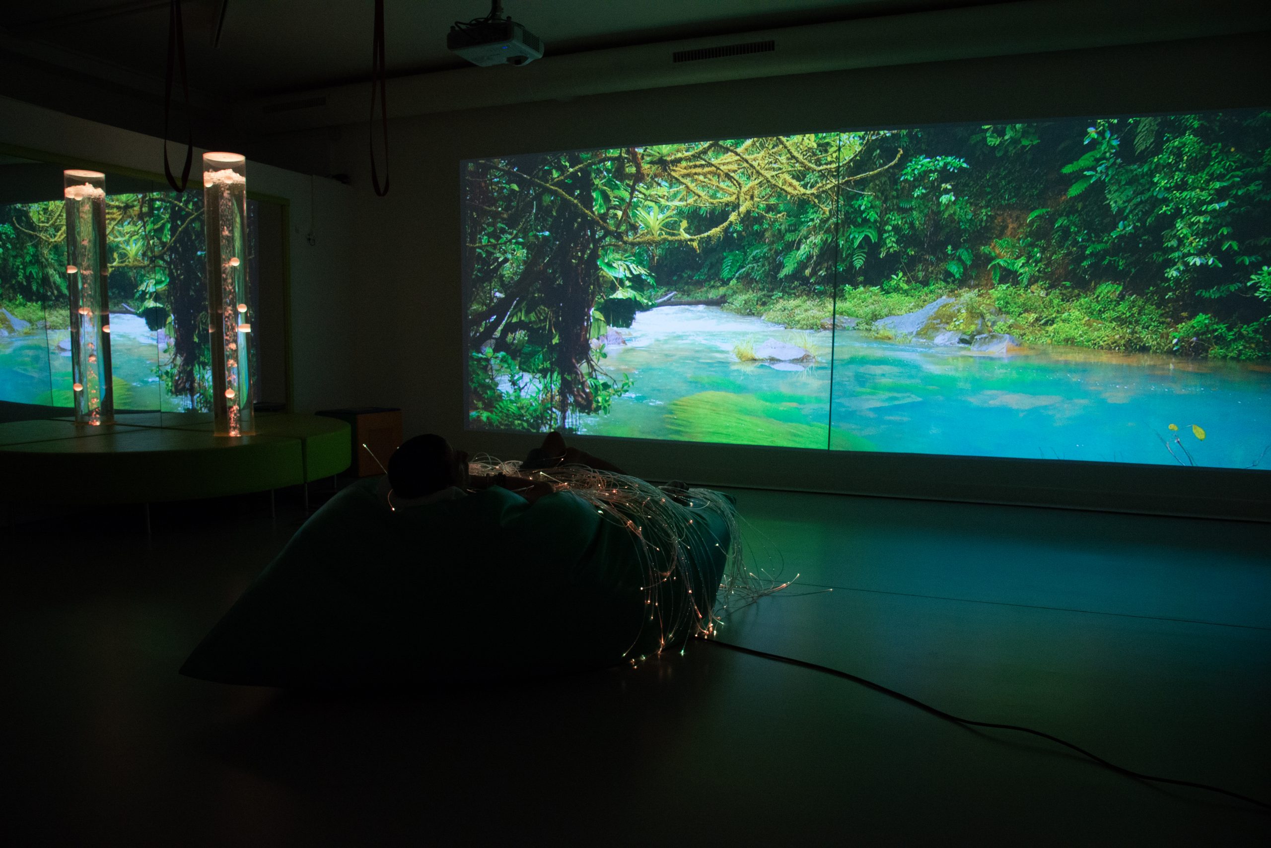 Intégration de la technologie Vibro-acoustique dans les espaces éducatifs - Technologies Inclusives